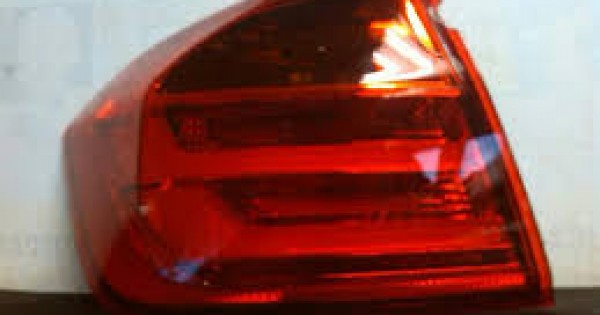 BMW F30 KASA DIŞ STOP SOL 63217312845